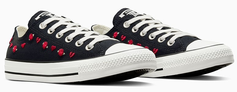 Where can i buy converse tennis shoes store